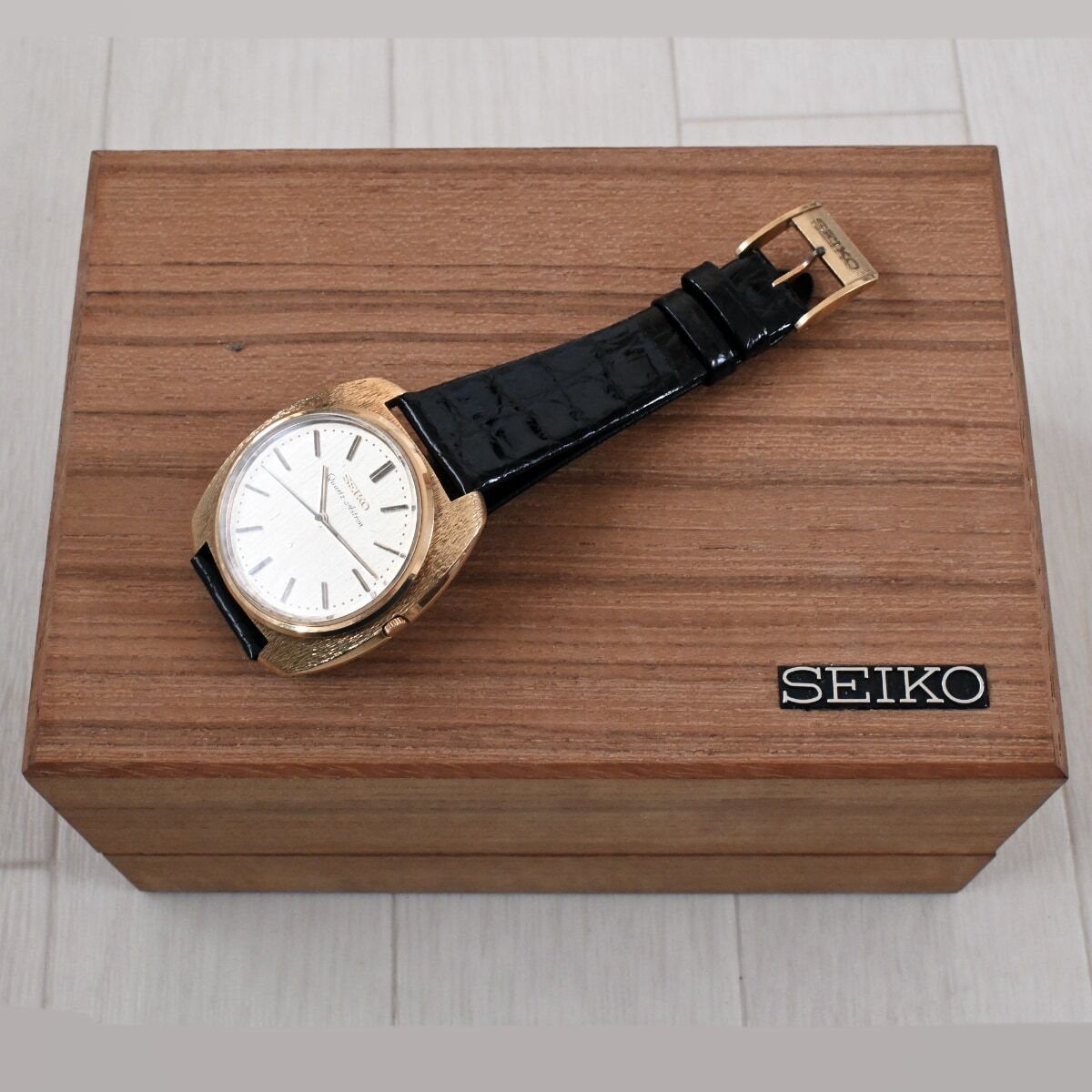 Yahoo!オークション - セイコー クオーツ アストロン 35SQ 18K 金無垢...