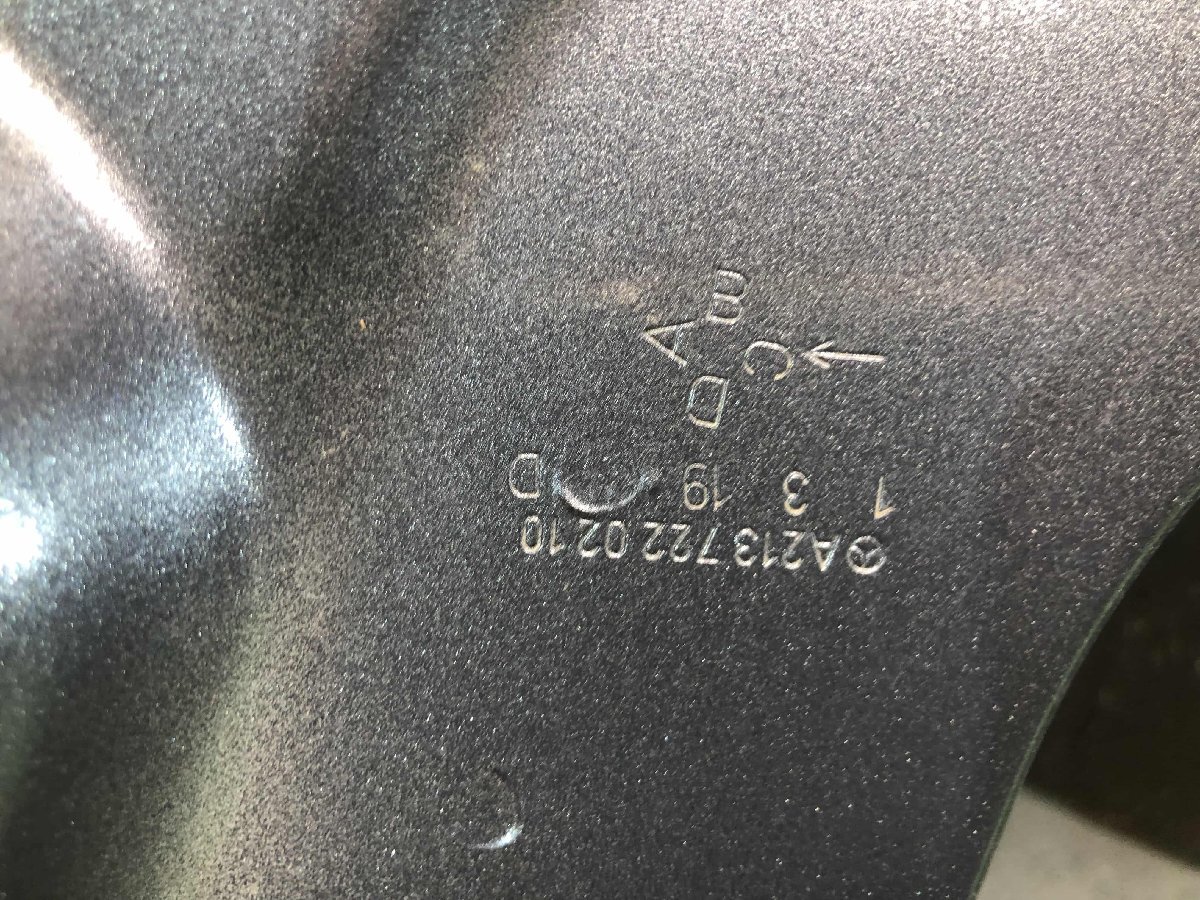 Yahoo!オークション - ベンツ A213 Eクラス 純正品 右 フロントドア A2...