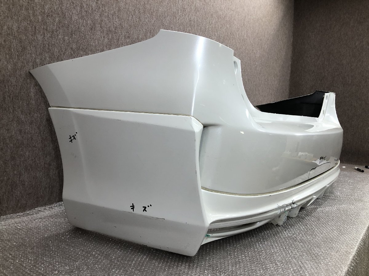 Yahoo!オークション - トヨタ プリウスα 40 ZVW40 純正 リアバンパー ...