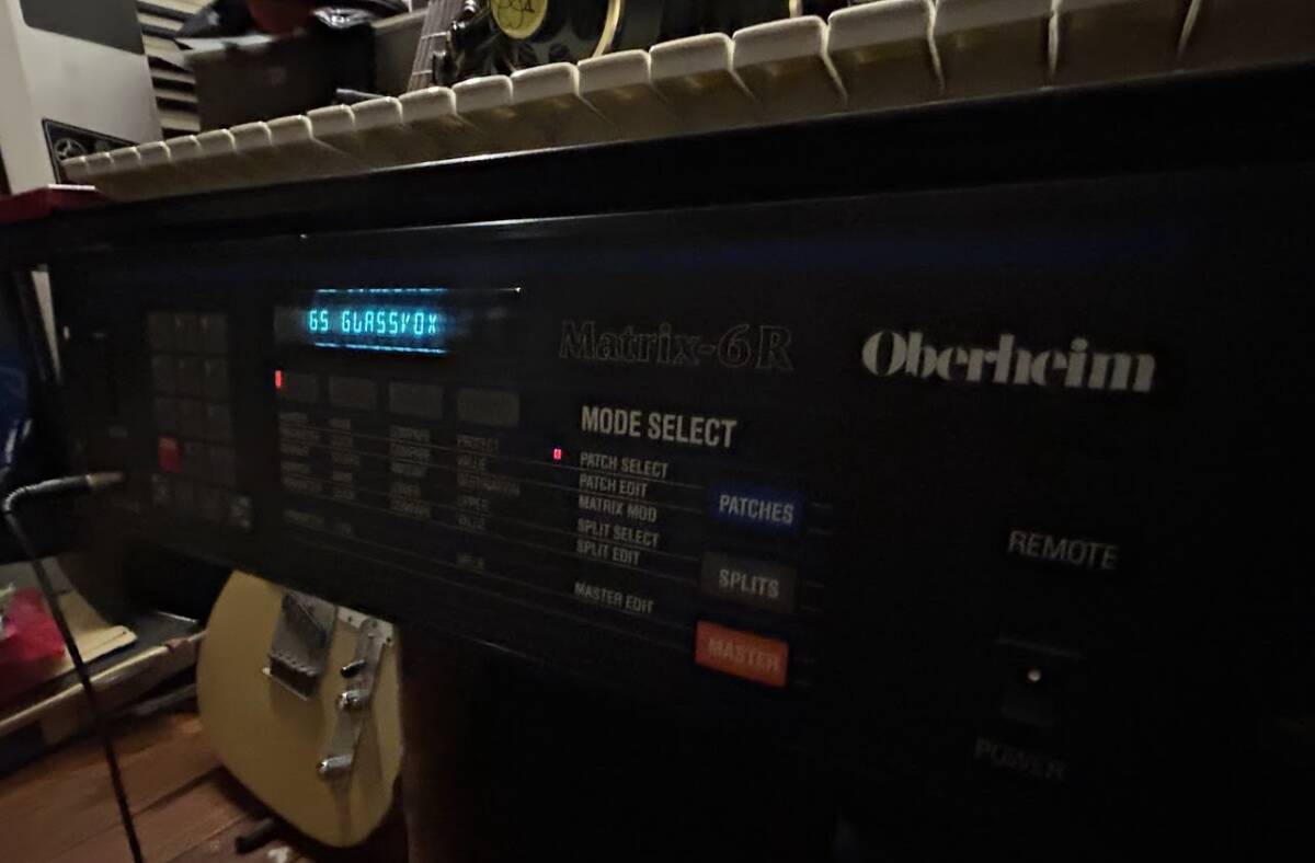 Yahoo!オークション - Oberheim（オーバーハイム） Matrix-6R 6ボイス ...