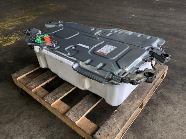 Yahoo!オークション - フィット DAA-GP5 HV・EV・FCVバッテリー 1K000-...