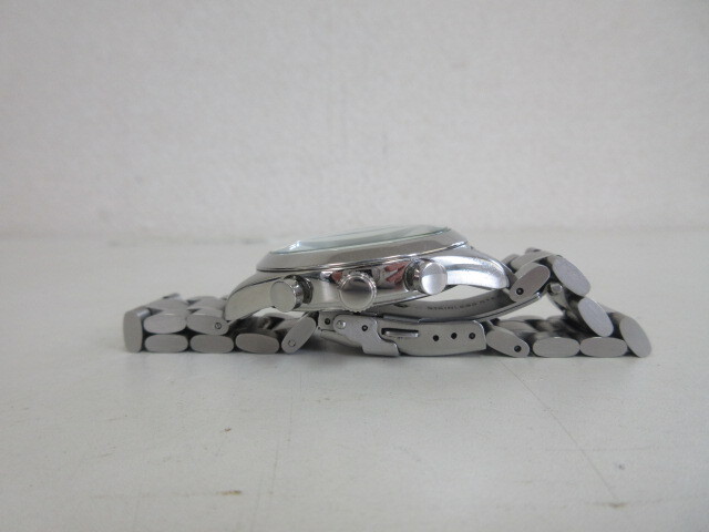 Yahoo!オークション - e004 HARDY AMIES メンズ時計 ジャンク品