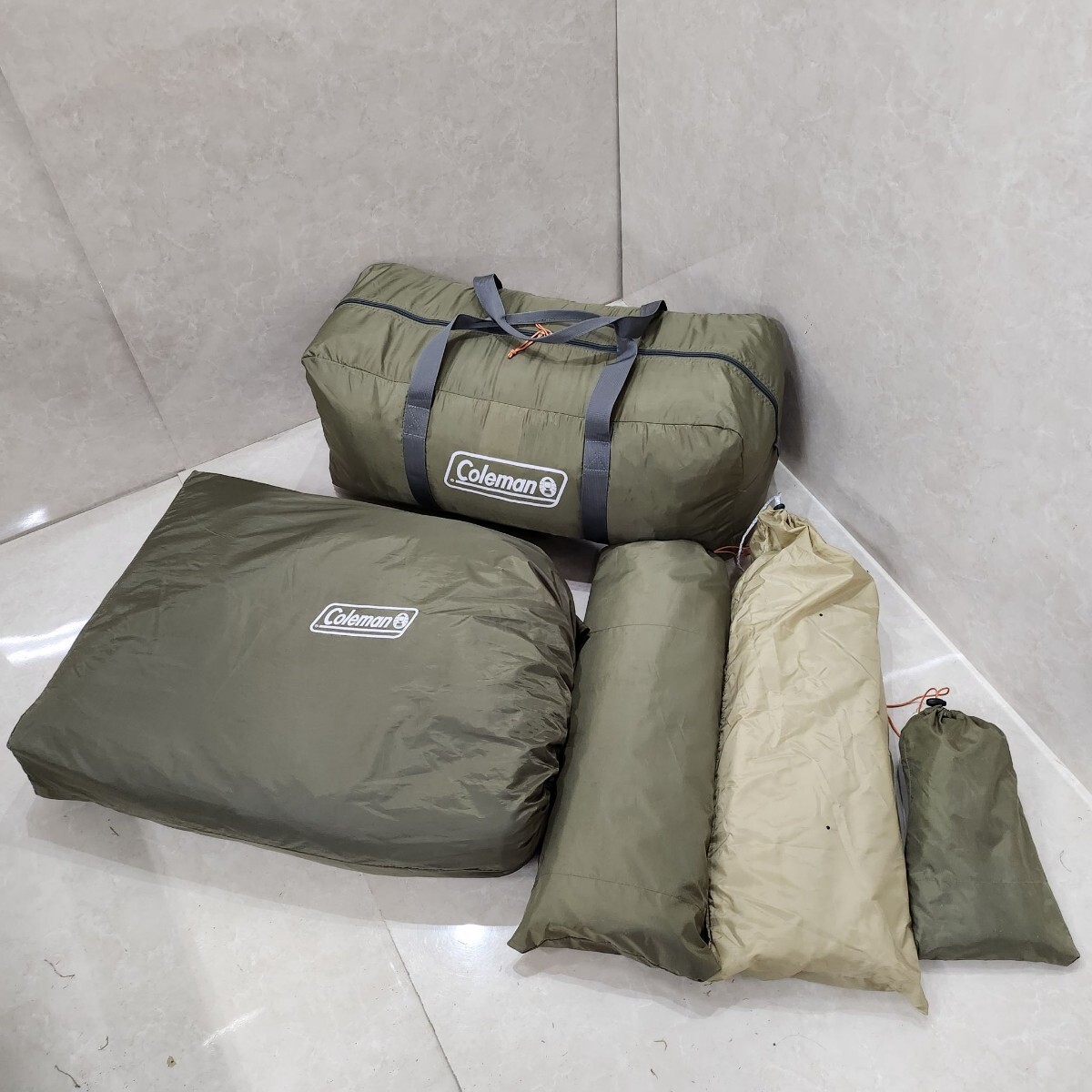 Yahoo!オークション - Coleman コールマン トンネル2ルームハウス LDX ...