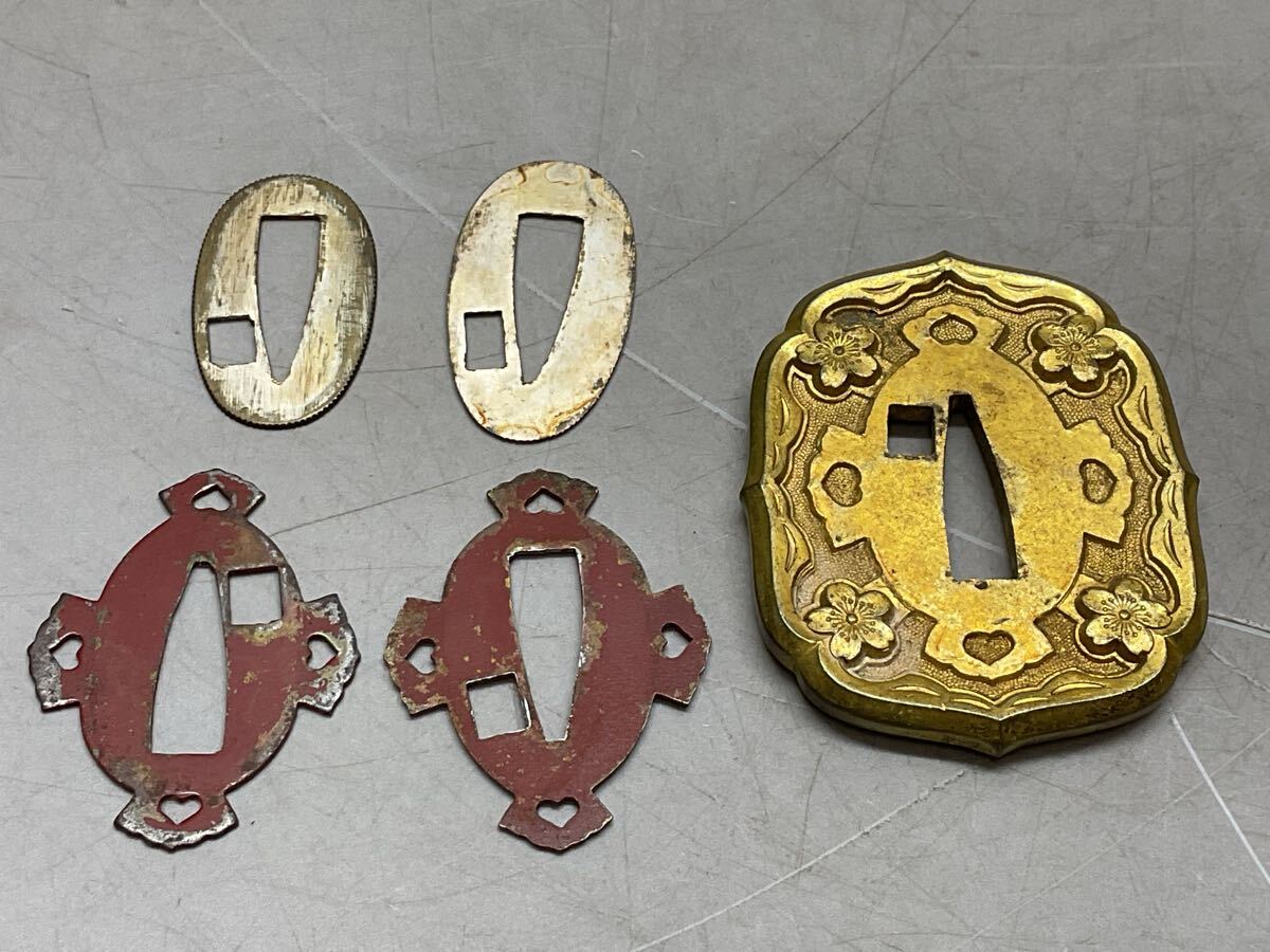 Yahoo!オークション - H1 日本刀 旧日本軍 桜三連目貫 桜縁頭 桜鍔 刀...