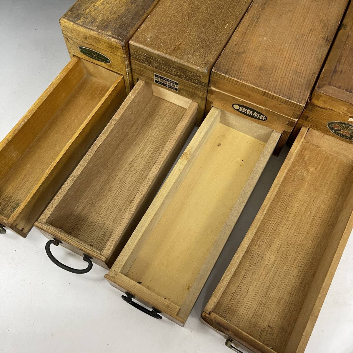 Yahoo!オークション - KF8/31 鰹節削り器 まとめて4点 かつお節 削器 ...