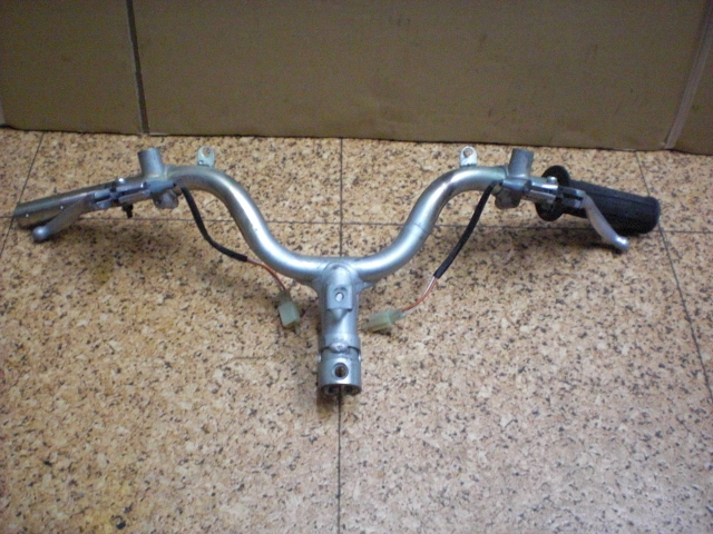 Yahoo!オークション - スズキ CA45A レッツ4 ハンドル No.D315