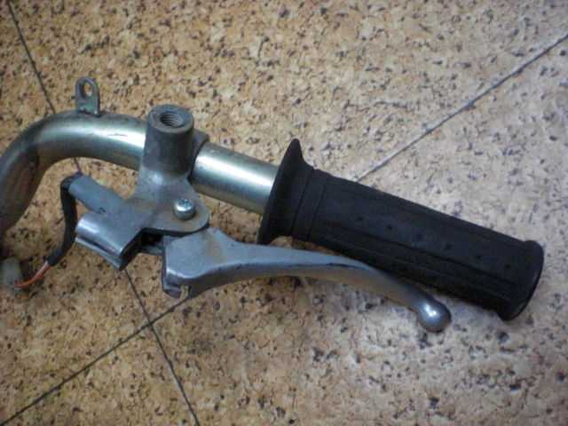 Yahoo!オークション - スズキ CA45A レッツ4 ハンドル No.D315