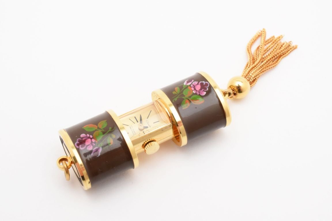 稼働品 チャンドラー ゴールド 花柄 ペンダントウォッチ 手巻き 稼働品 チャンドラー ゴールド 花柄 ペンダントウォッチ 手巻き