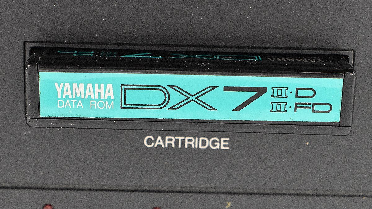 Yahoo!オークション - 【 J 】344 YAMAHA DX7 IID シンセサイザー