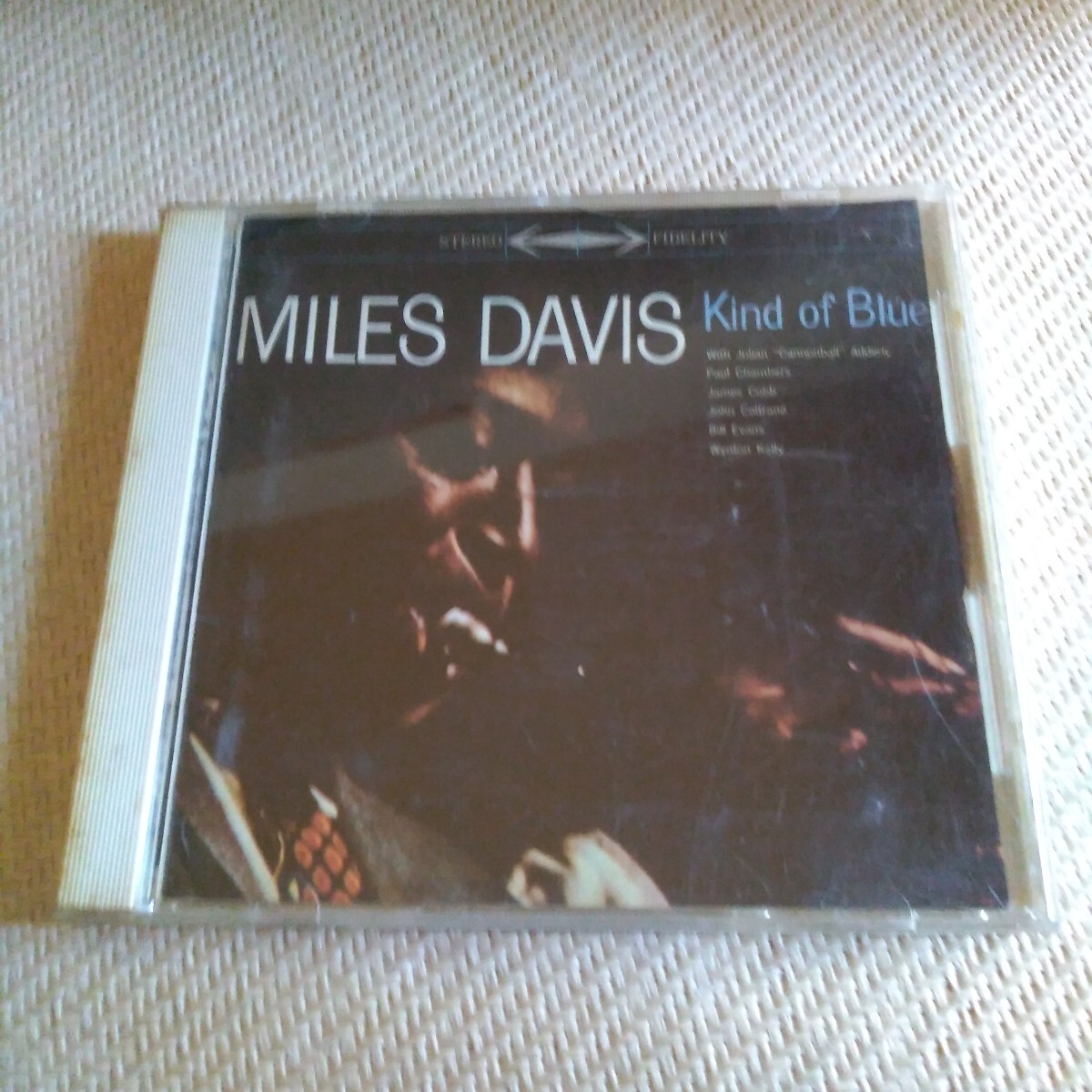 マイルス デイビス / カインド オブ ブルー 32DP-513 MILES DAVIS / KIND OF BLUE CD(ジャズ一般)｜売買されたオークション情報、yahooの商品情報を ...