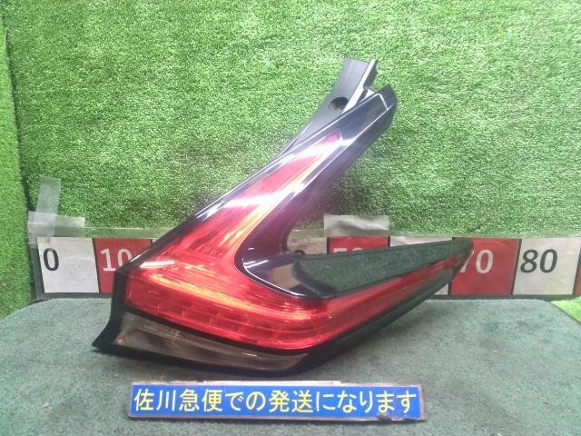 Yahoo!オークション - 日産 リーフ G ZE1 LED 右側 運転席側 テールラ...