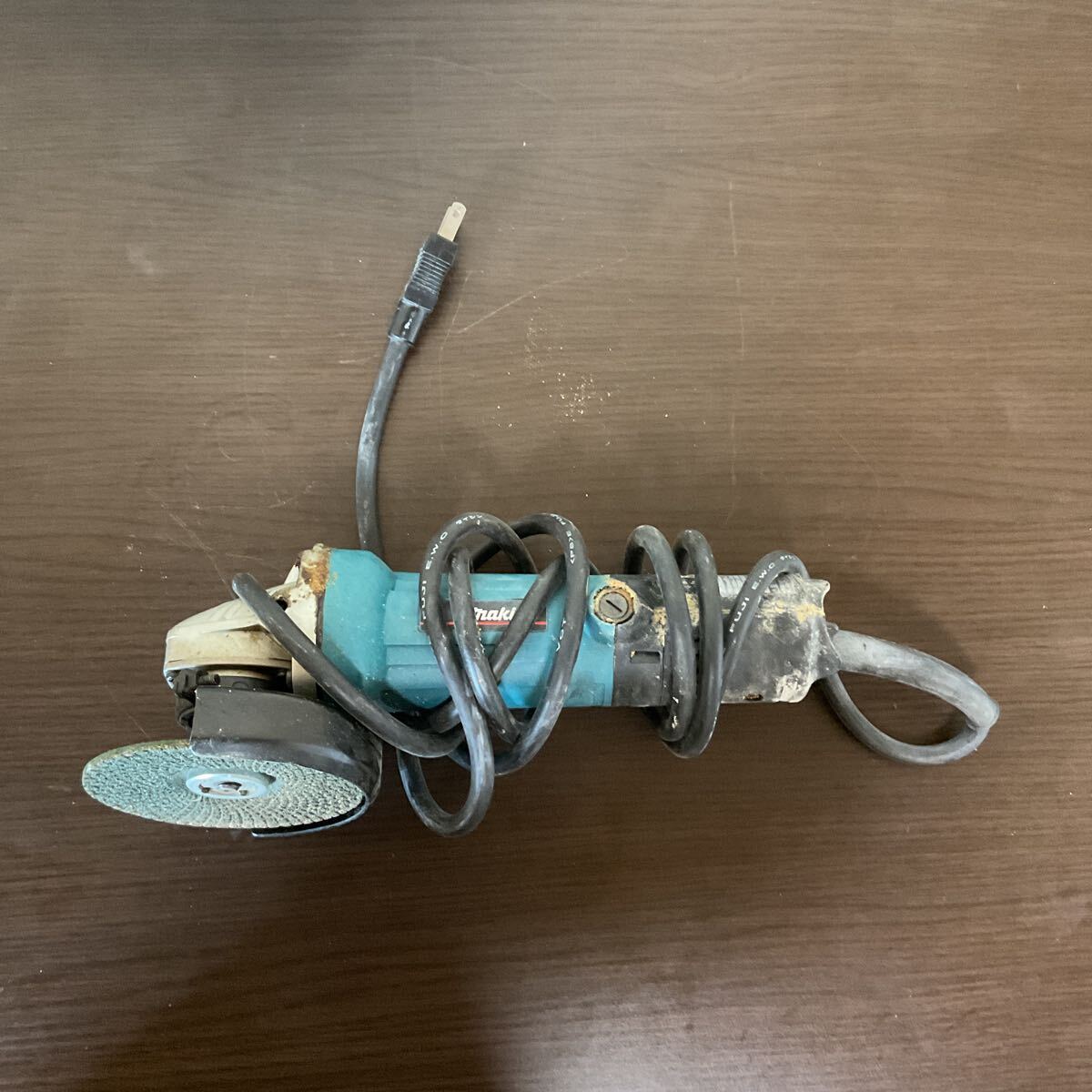 Yahoo!オークション - マキタ makita 100mm ディスクグラインダ 9533BL...