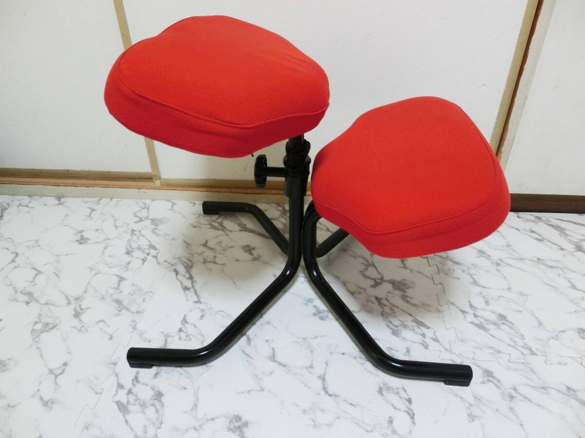 Yahoo!オークション - 送料無料 HAG BALANCE バランスチェア 5064 中古...