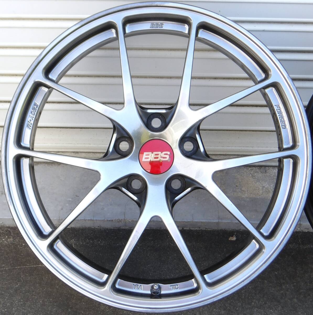Yahoo!オークション - BBS RI-A 18×8.5J+45 PCD112 5H RI-A023 AMG GL...