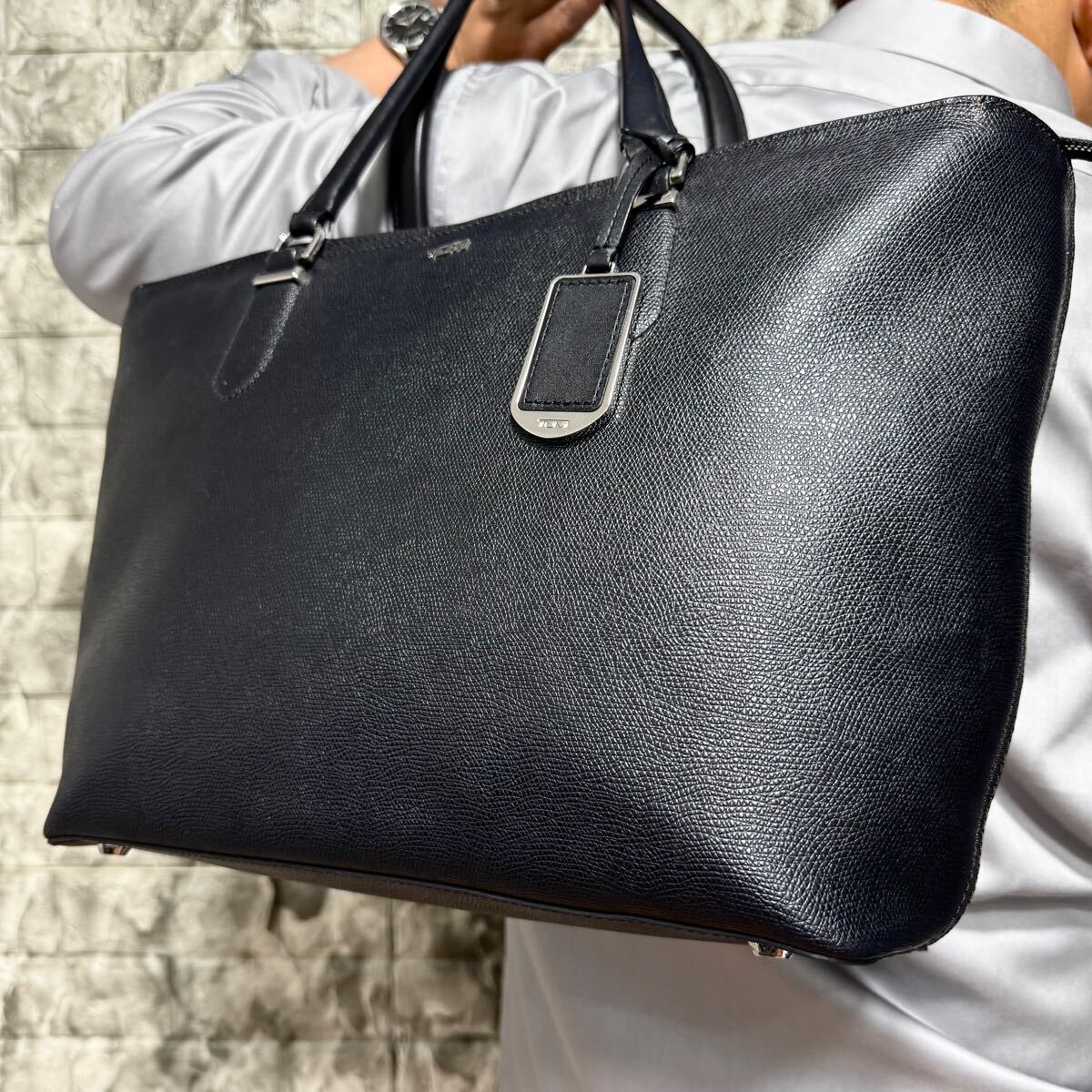 Yahoo!オークション - 希少/大容量 トゥミ TUMI A4収納 メンズ ビジネ...