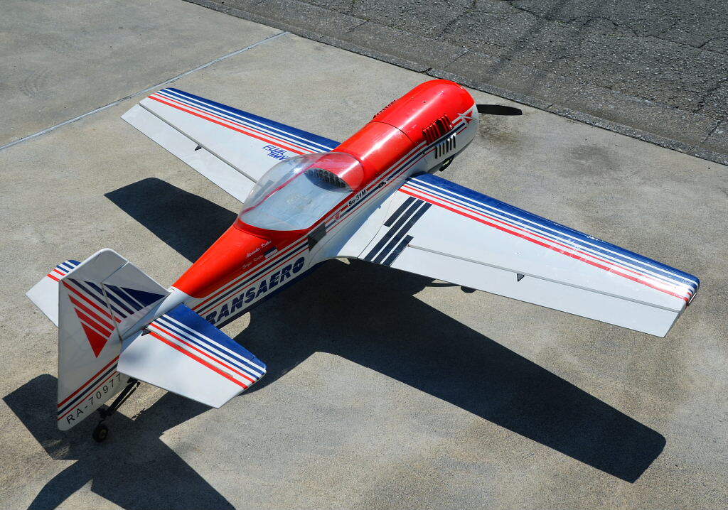 Yahoo!オークション - お引取り限定・スホーイ・Su－31M