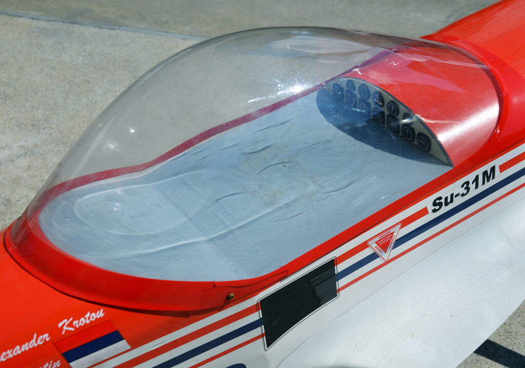 Yahoo!オークション - お引取り限定・スホーイ・Su－31M