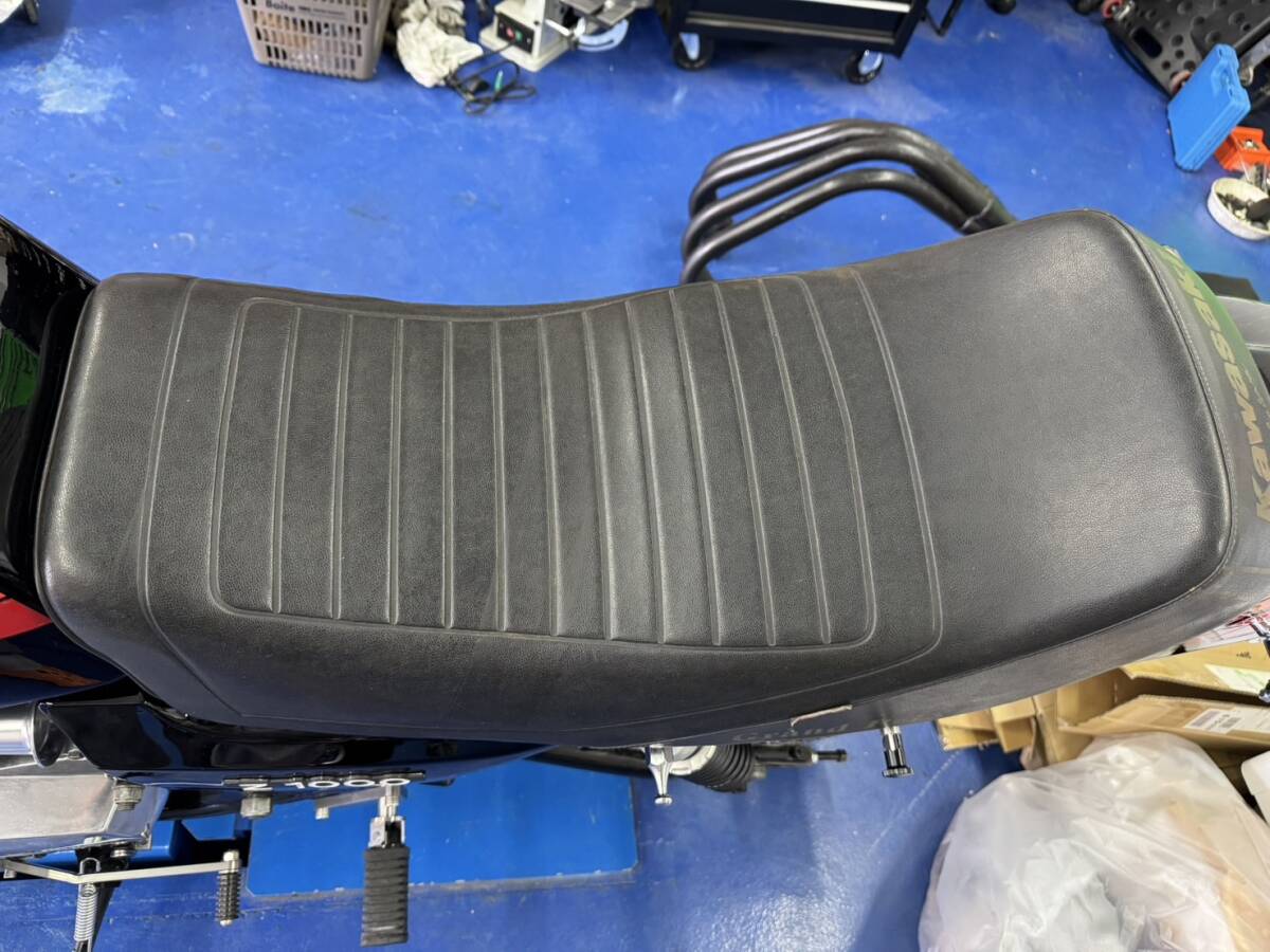 Yahoo!オークション - Z1000J ジュリアーリ シート GIULIARI KZ GP Z11...