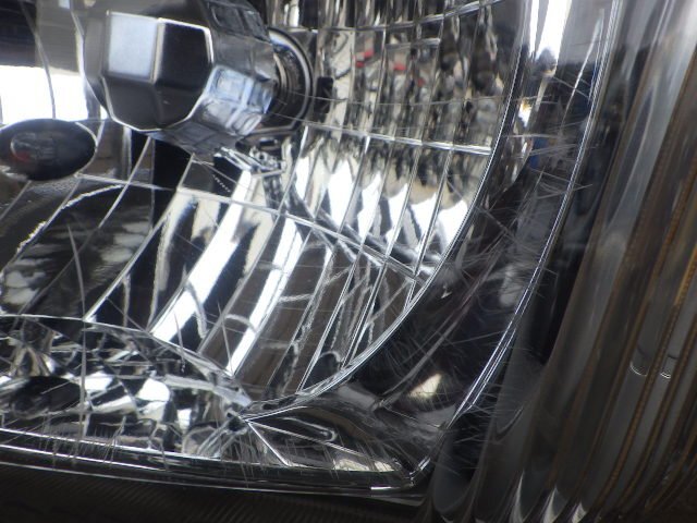 Yahoo!オークション - r6103-42 いすゞ エルフ 純正 ヘッドライト 左側...