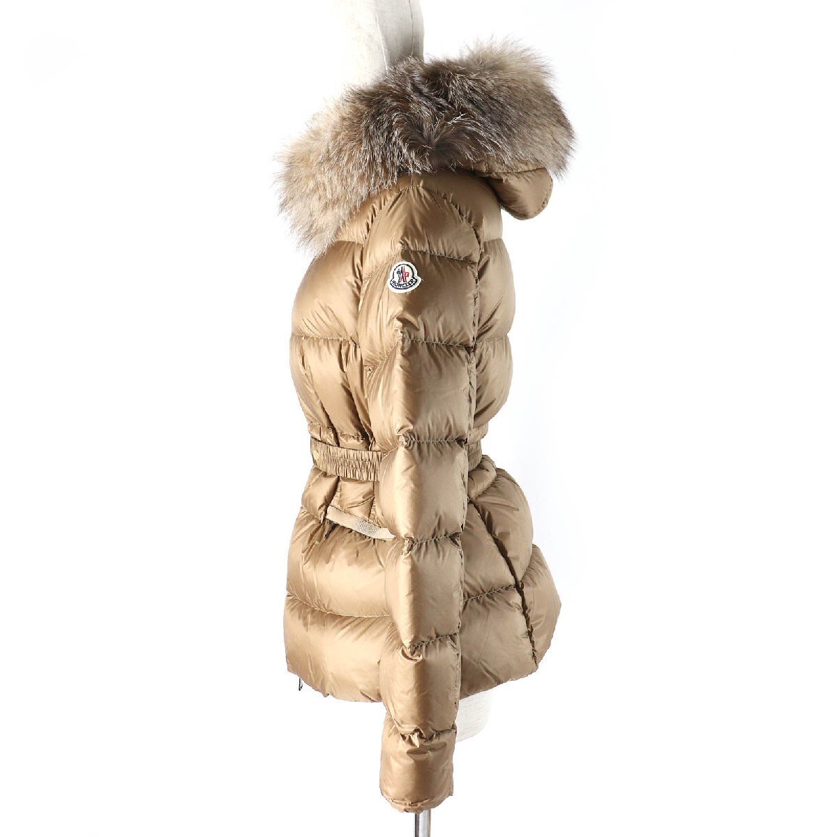 Mサイズ 新品未使用タグ付き・本物保証 MONCLER BOED ボエ Mサイズ 新品未使用タグ付き・本物保証 MONCLER BOED ボエ