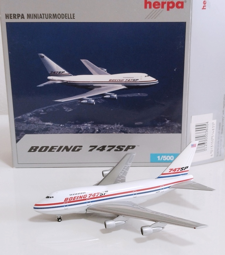 Yahoo!オークション - 1/500 B747SP 「ボーイング・ハウスカラー」【ヘ...