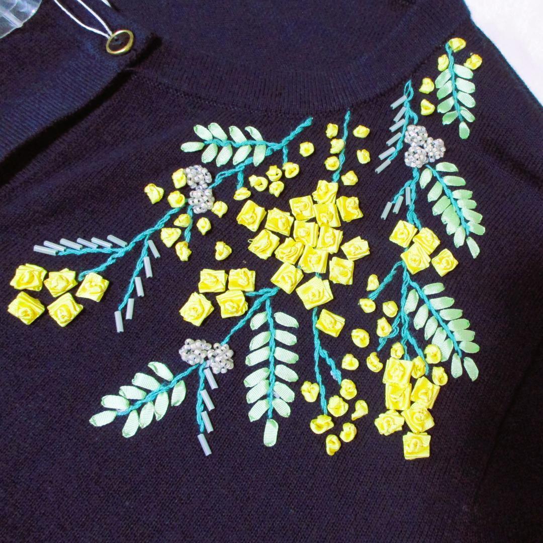 未使用タグ付き】カーディガン クルーネック 刺繍 花柄 ネイビー 未使用タグ付き】カーディガン クルーネック 刺繍 花柄 ネイビー