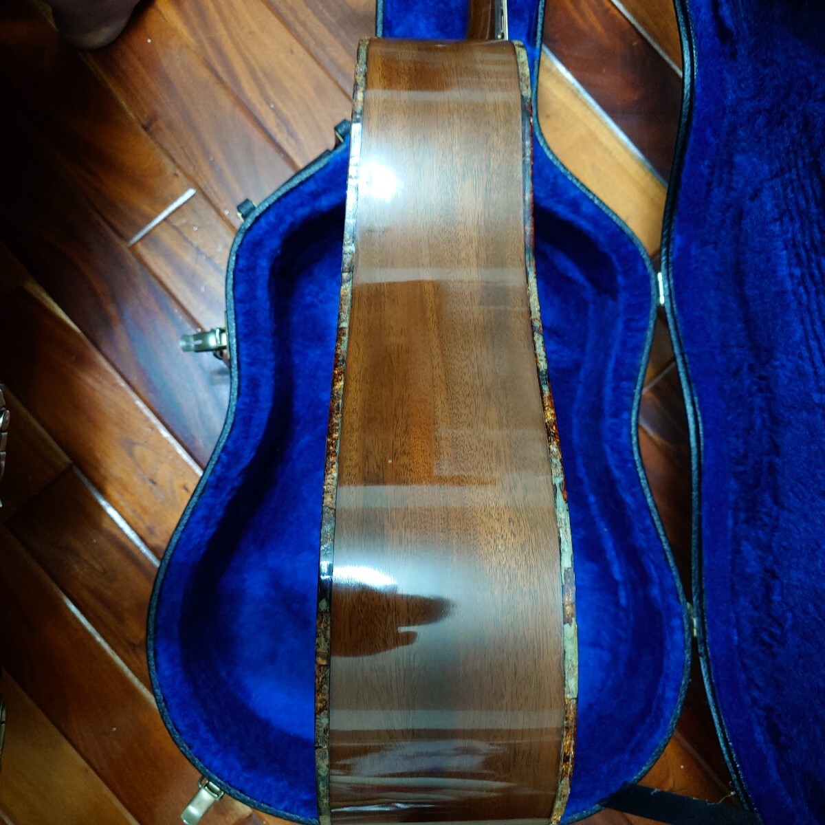 Yahoo!オークション - ギブソンJ45 1970年台 完全修復済 有名リペアマ...