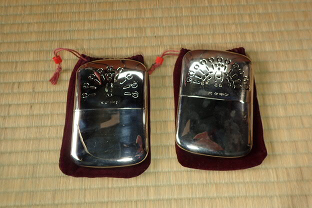 Yahoo!オークション - X48 ハクキンカイロ 2個 レトロ 当時物