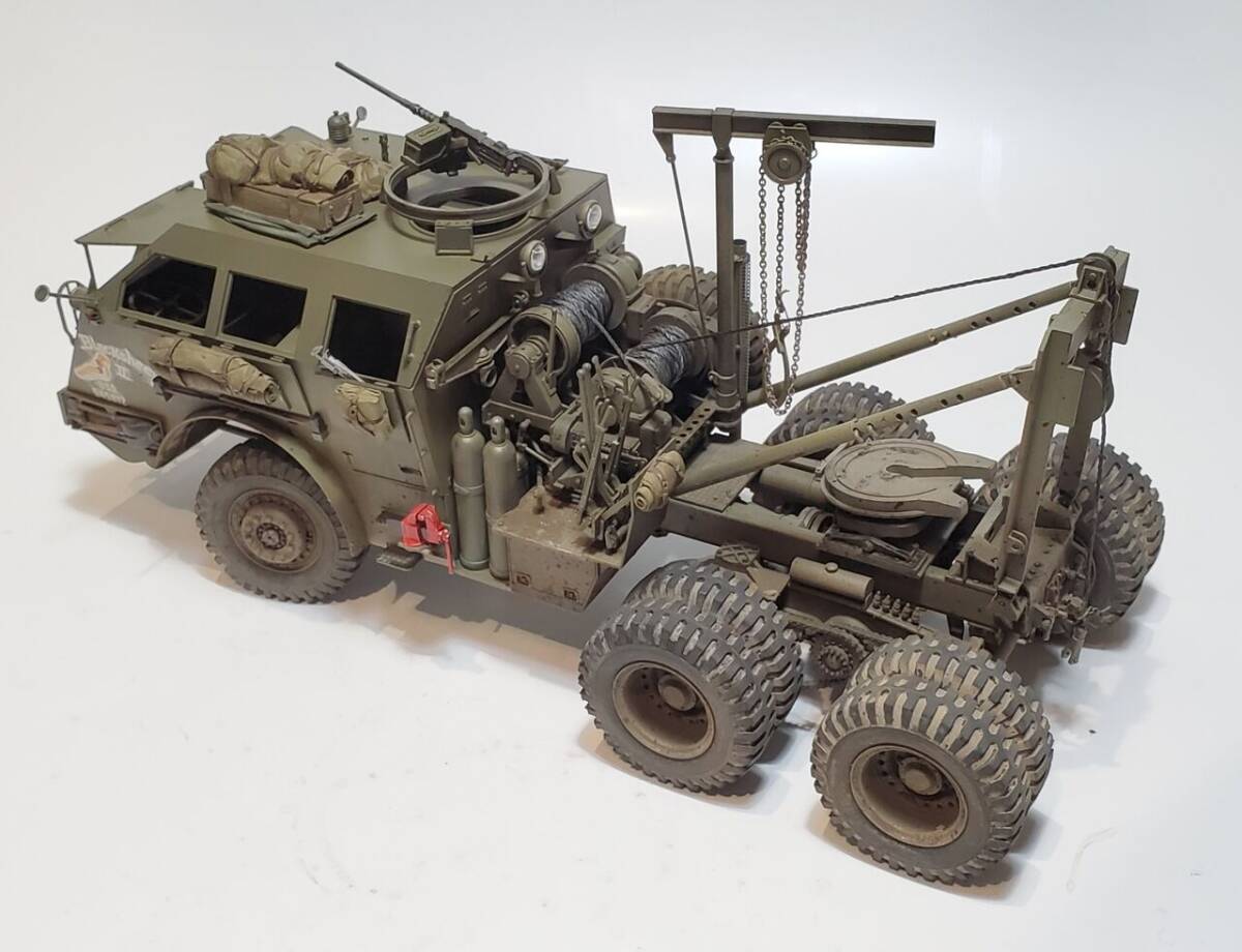 Yahoo!オークション - タミヤ 1/35 アメリカ M26 装甲戦車回収車 完成...
