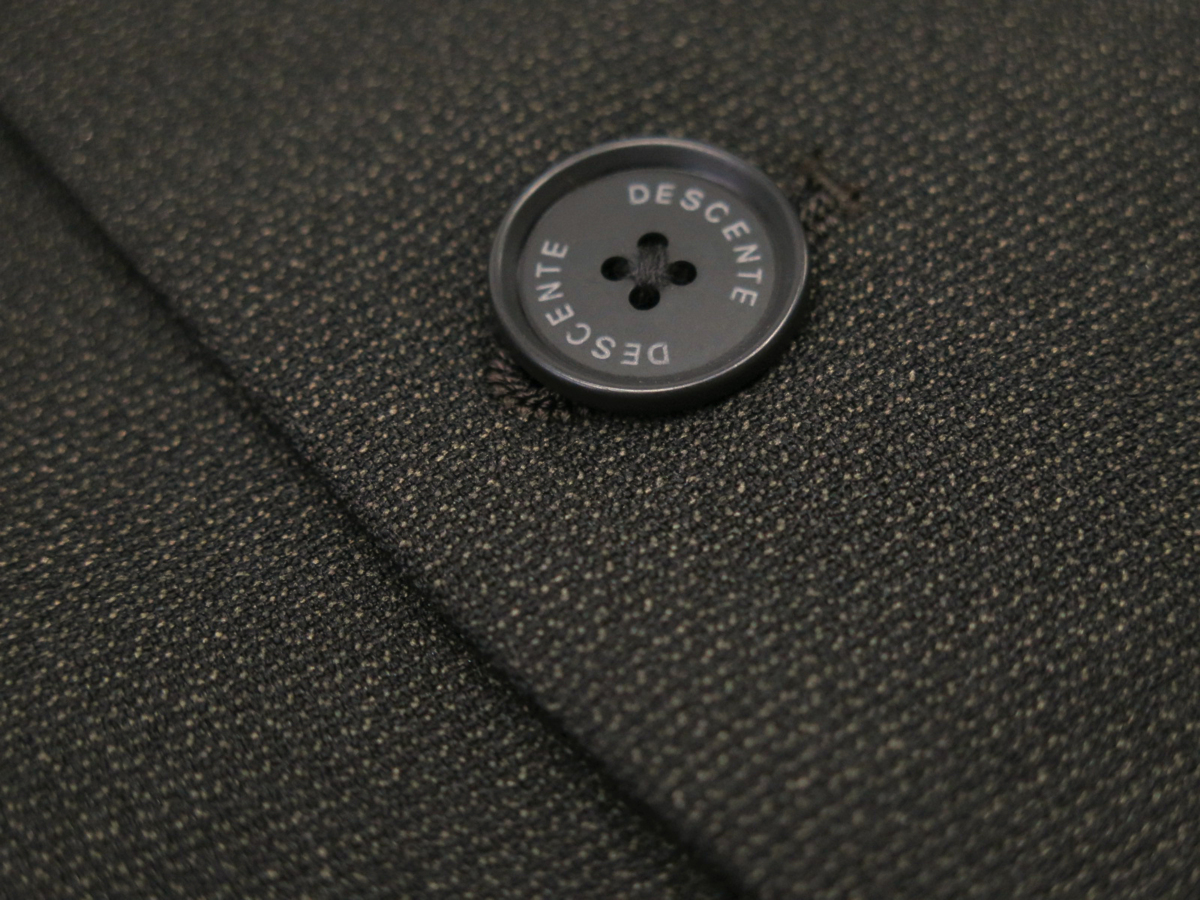 Yahoo!オークション - 7054 DESCENTE デサント 7746 新品 【ポリエステ...