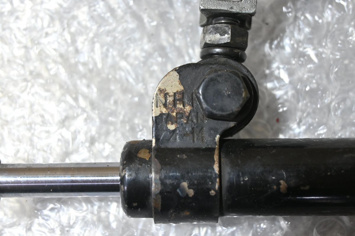 Yahoo!オークション - 当時物 Z1 NHK ステアリングダンパー 74年 5 検)...