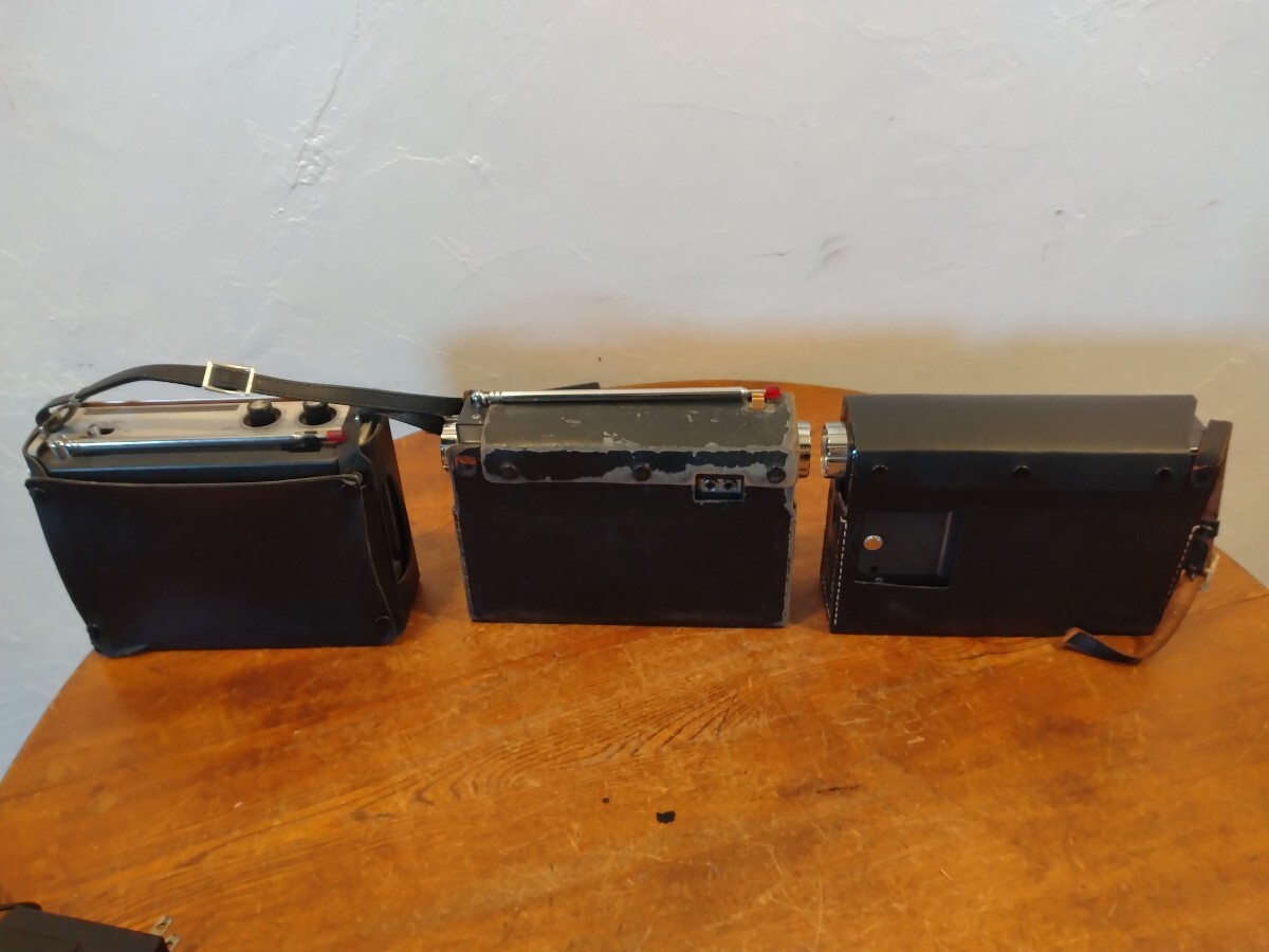 Yahoo!オークション - R70404-15 昭和系レトロ SONYラジオ 3台セット ...