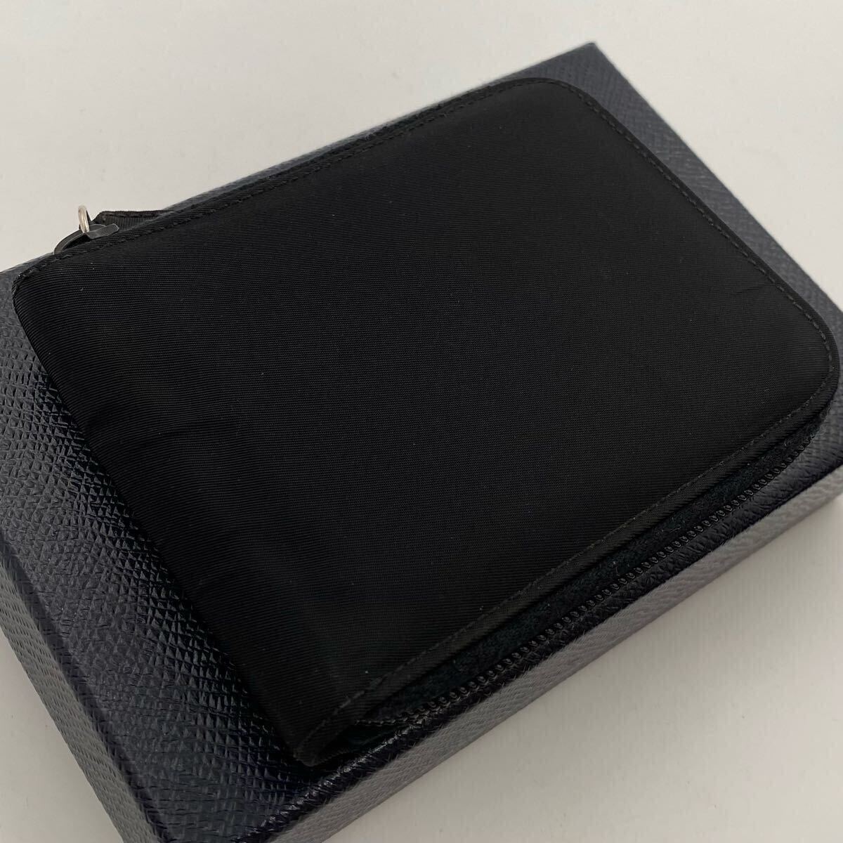 132 【美品】PRADA プラダ テスートナイロン ラウンドファスナー 132 【美品】PRADA プラダ テスートナイロン ラウンドファスナー