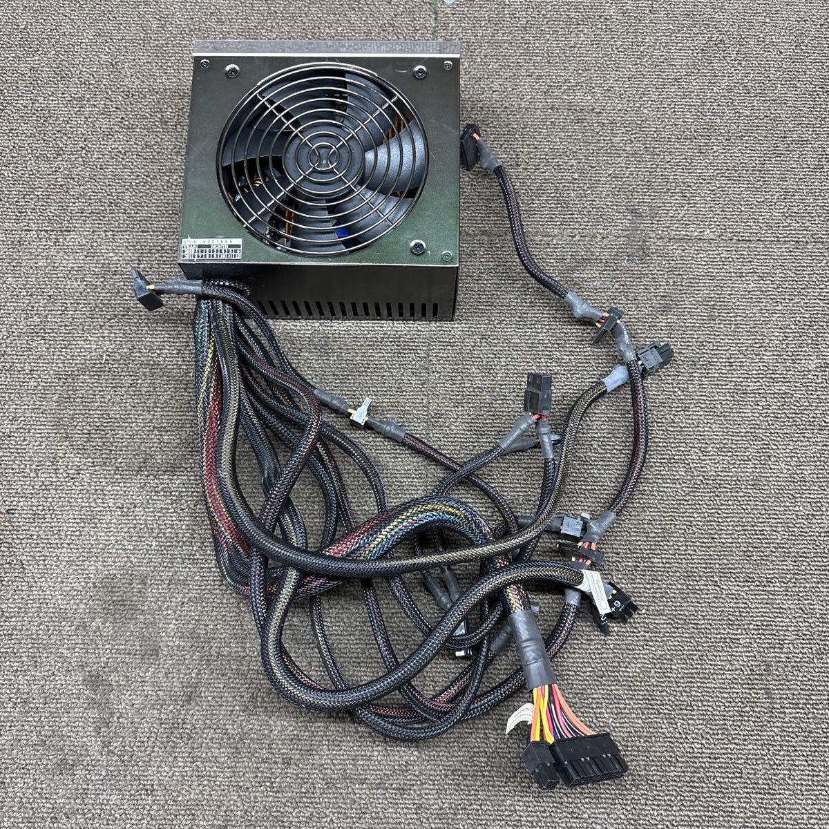 Yahoo!オークション - DB4-23 激安 PC 電源BOX 玄人志向 KRPW-PT600W/9...