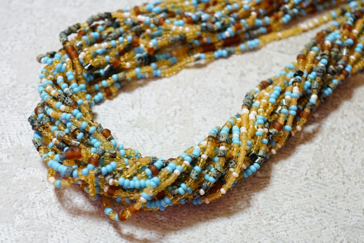 Yahoo!オークション - 47 KJL 海外製 ブランド ビーズ ネックレス ヴィ...