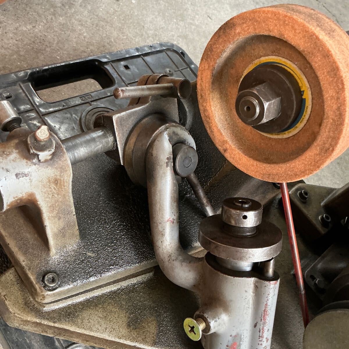 Yahoo!オークション - 【B53】送無 坂崎鉄工 彫刻用 刃物研磨機 SG-5 ...