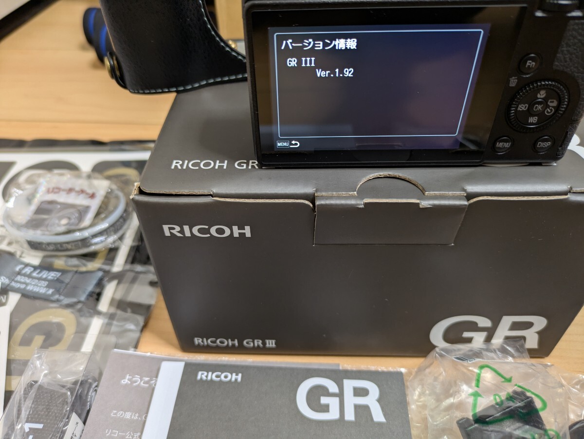 RICOH GR3 ストラップ カバー イベントグッズ付き ショット数33 RICOH GR3 ストラップ カバー イベントグッズ付き ショット数33