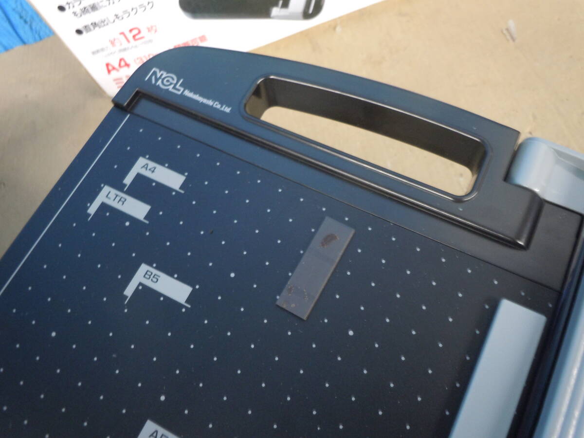 Yahoo!オークション - NCL ロータリーカッター 裁断機 A4 ジャンク 8...