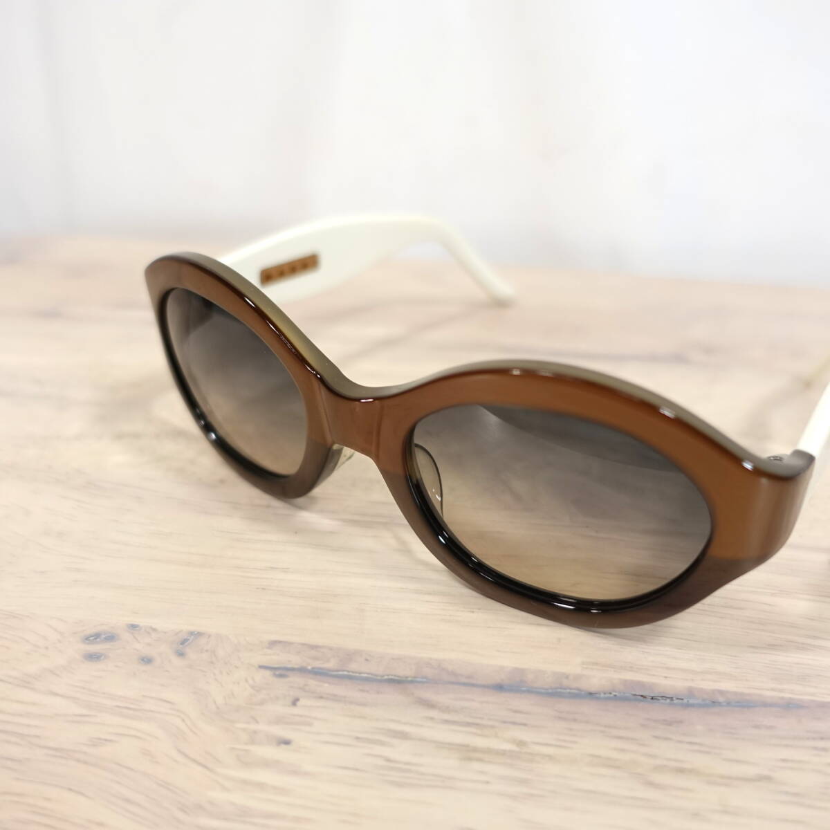 美品】マルニ 丸型サングラス 茶・アイボリー MARNI|Yahoo 美品】マルニ 丸型サングラス 茶・アイボリー MARNI|Yahoo