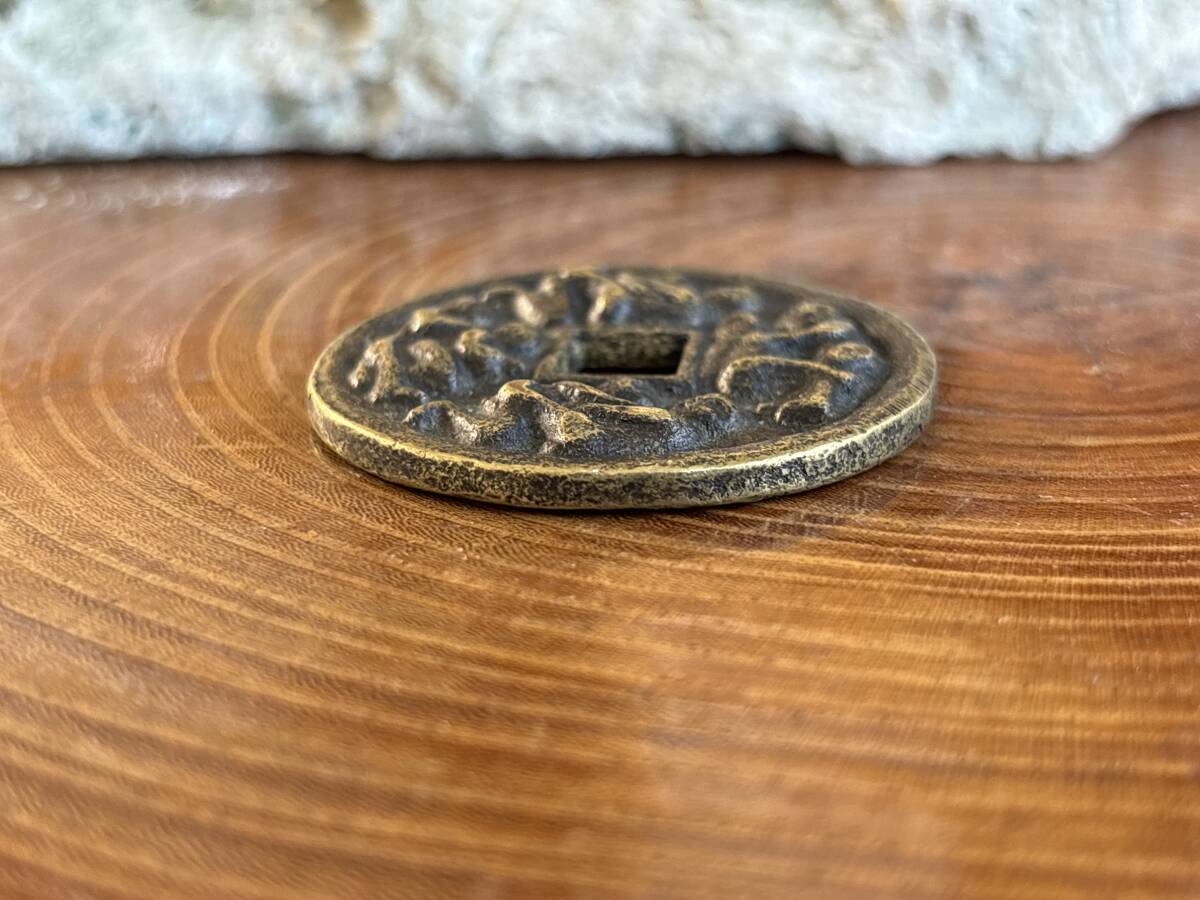 古銭 絵銭 中国 風花雪月 花銭 エロ銭 大型／直径4.5mm／重さ38g／骨董／アンティーク／コイン／古物(アジア)｜売買されたオークション情報、yahooの商品情報をアーカイブ公開 ...