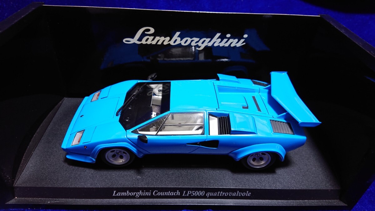 Yahoo!オークション - 1/18 Lamborghini Countach LP5000 QV Blue Kyos...