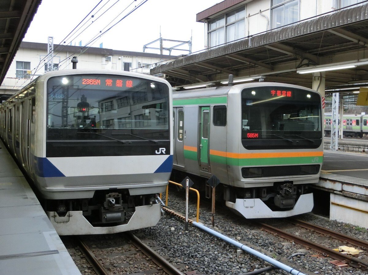 Yahoo!オークション - [16-23]鉄道写真 JR E231系とE531系の並び Lサ...