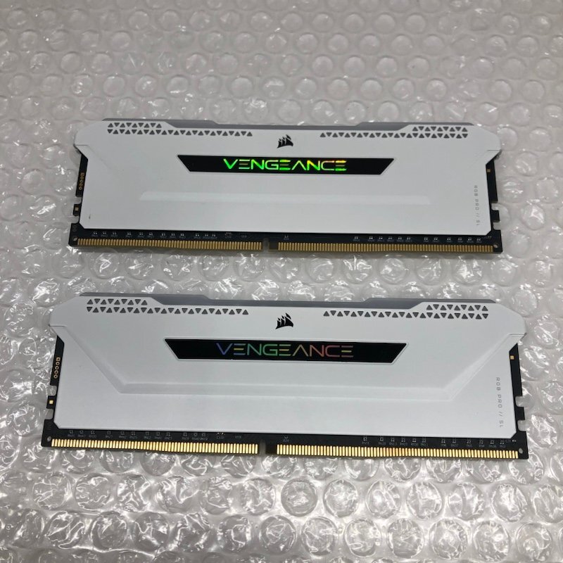 Yahoo!オークション - CORSAIR メモリ VENGEANCE CMH32GX4M2D3600C18W ...