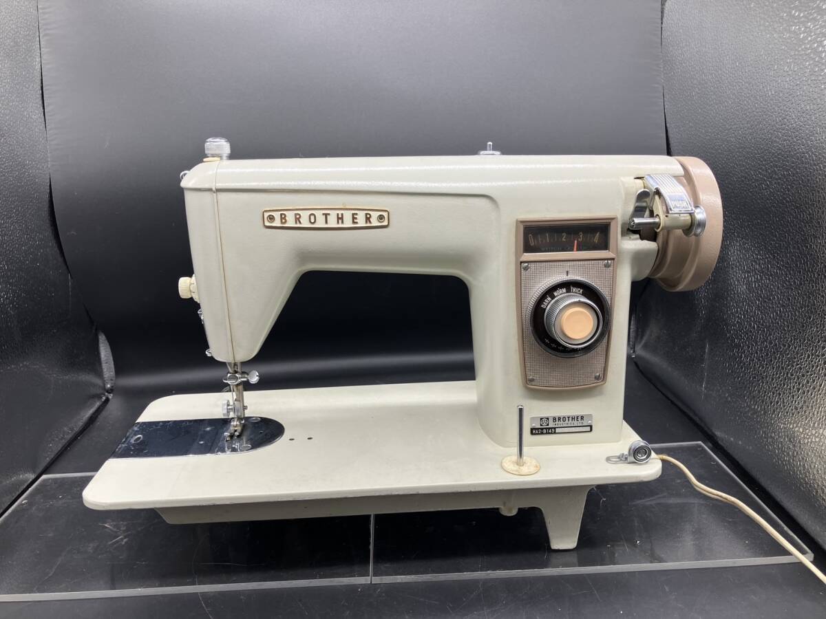 Yahoo!オークション - ミー2 brother ブラザー ミシン HA2-B149 電源...