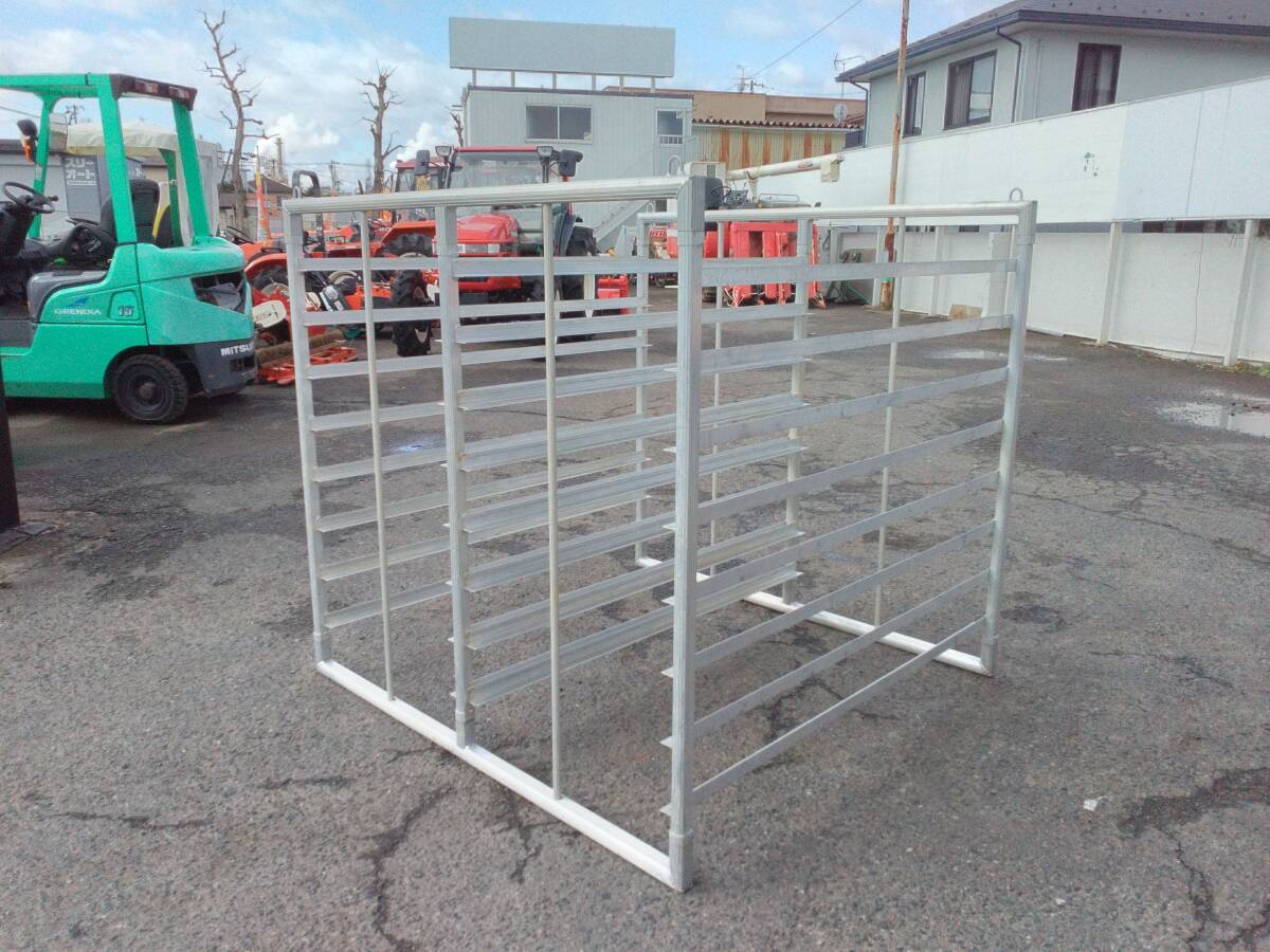 Yahoo!オークション - 宮城 日軽 アルミ苗棚 NNR-64 収容枚数 64枚 ロ...