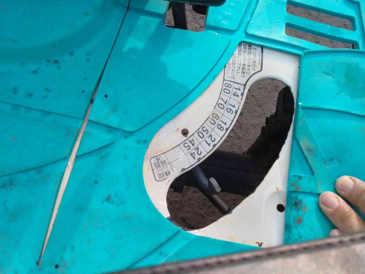 Yahoo!オークション - 宮城 クボタ 田植機 NSU67 KFR 471時間 17馬力 ...