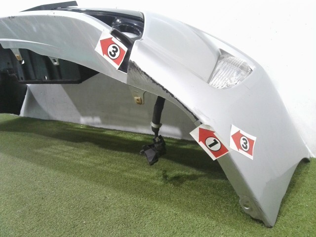 Yahoo!オークション - プリウス DAA-ZVW30 フロントバンパーASSY 1F7 5...