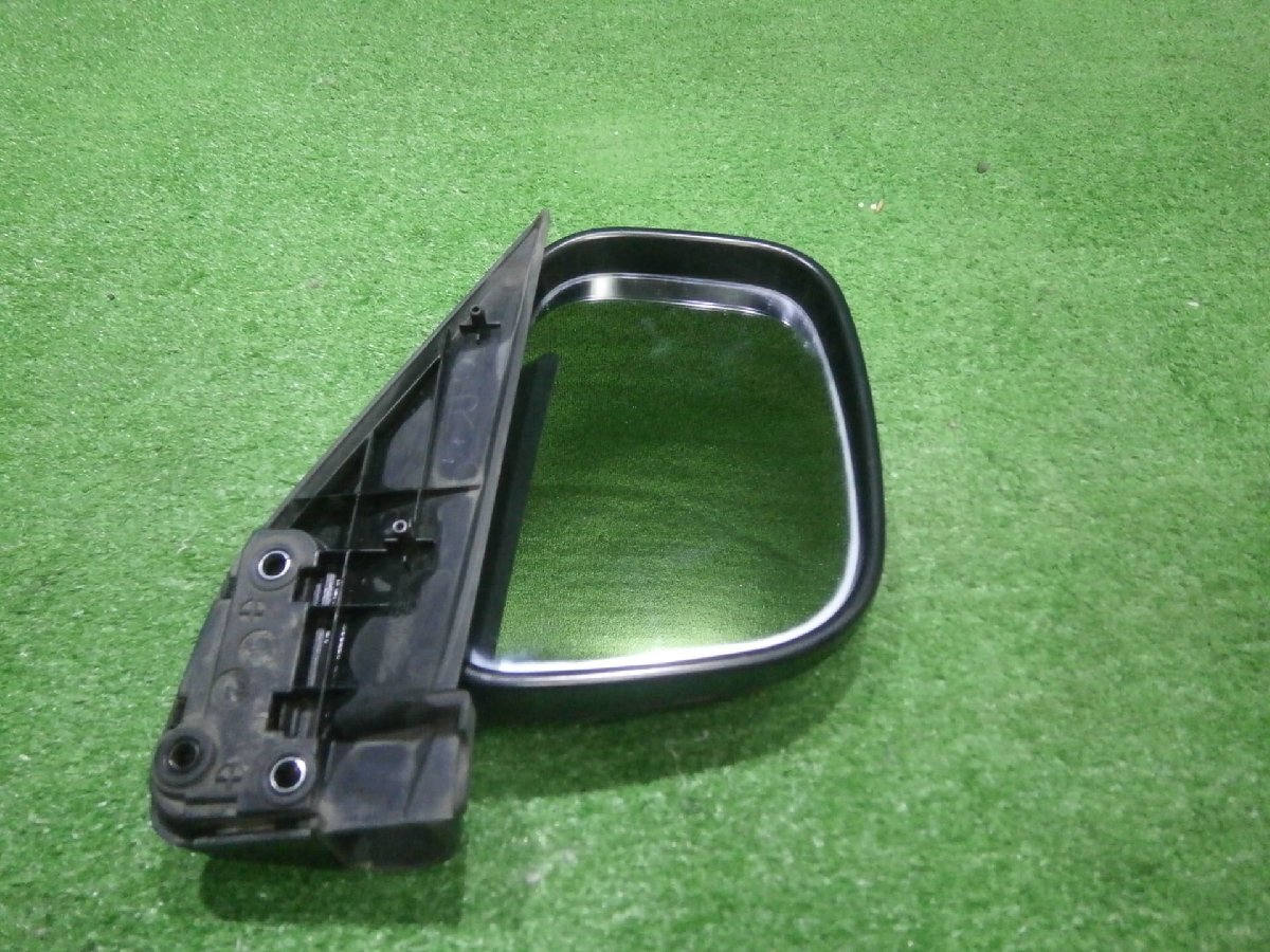 Yahoo!オークション - 三菱 ミニキャブ U62V 右ドアミラー