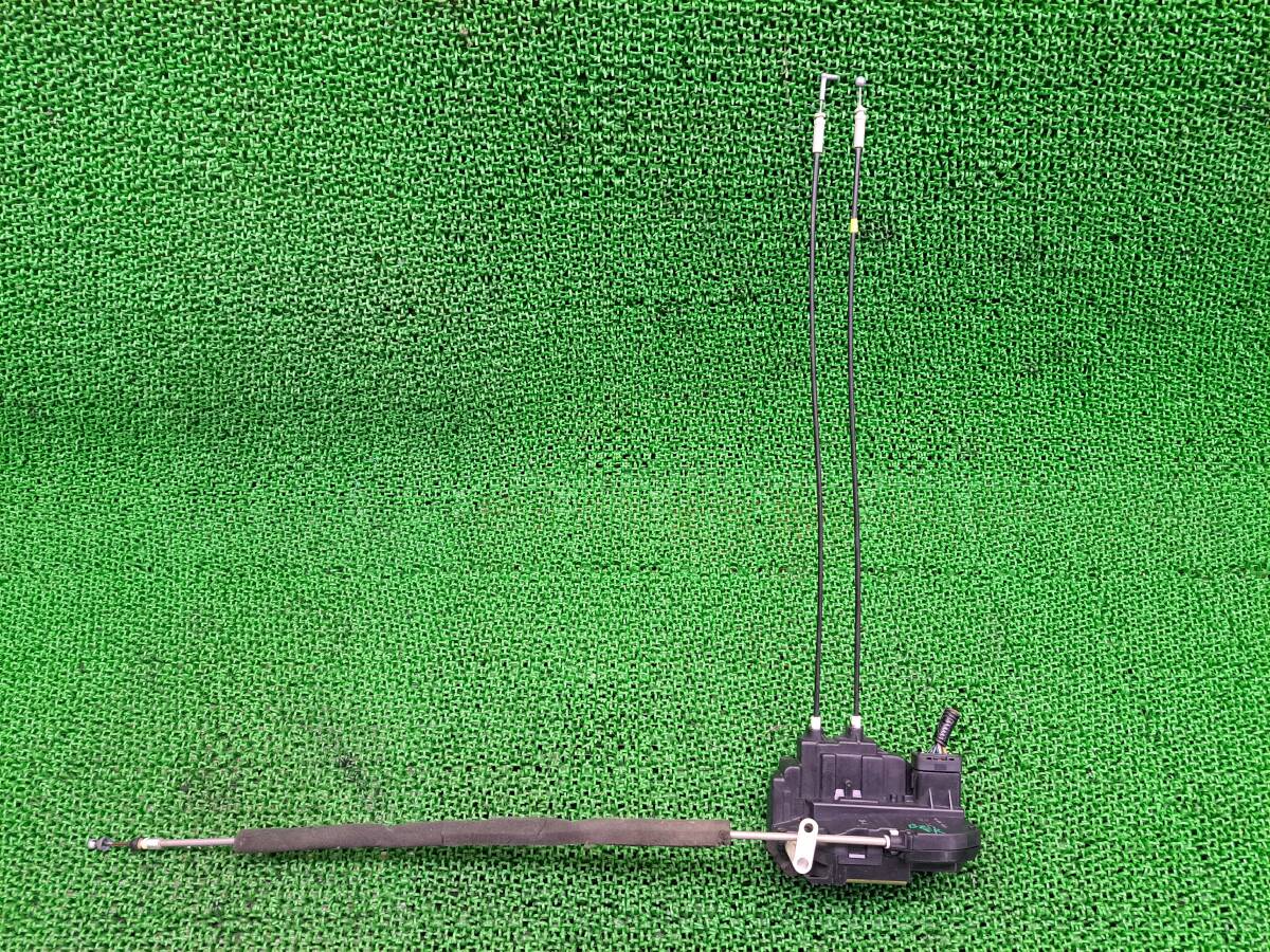 Yahoo!オークション - 送料600 日産 キューブ BZ11 運転席 右 フロン...