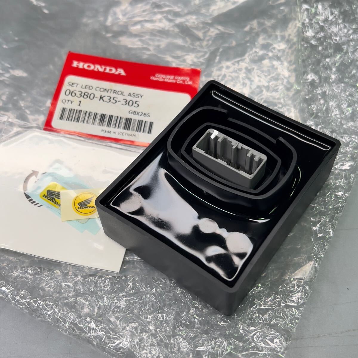 Yahoo!オークション - 未使用 PCX125/150 (AF48) 純正 LEDコントロー...